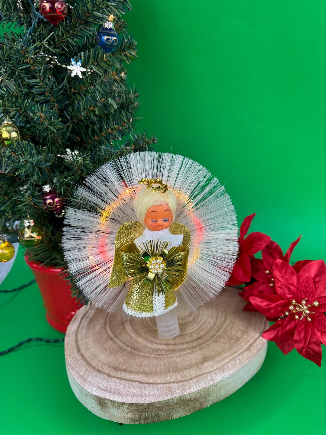 Vintage Light-up Angel Christmas Tree Topper – Retro Gold Plastic ...