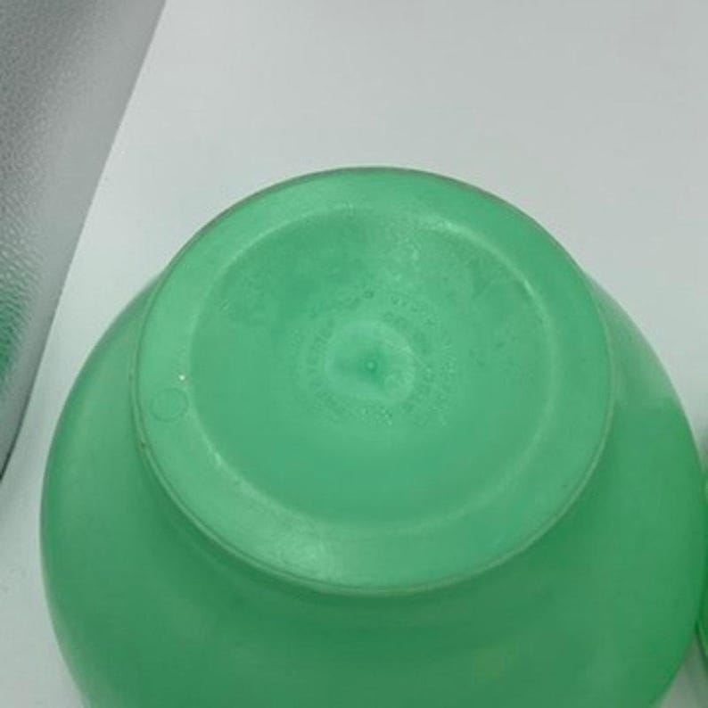 Vintage Tupperware Super Crip-it Lettuce Keeper & Republic Freezette ...