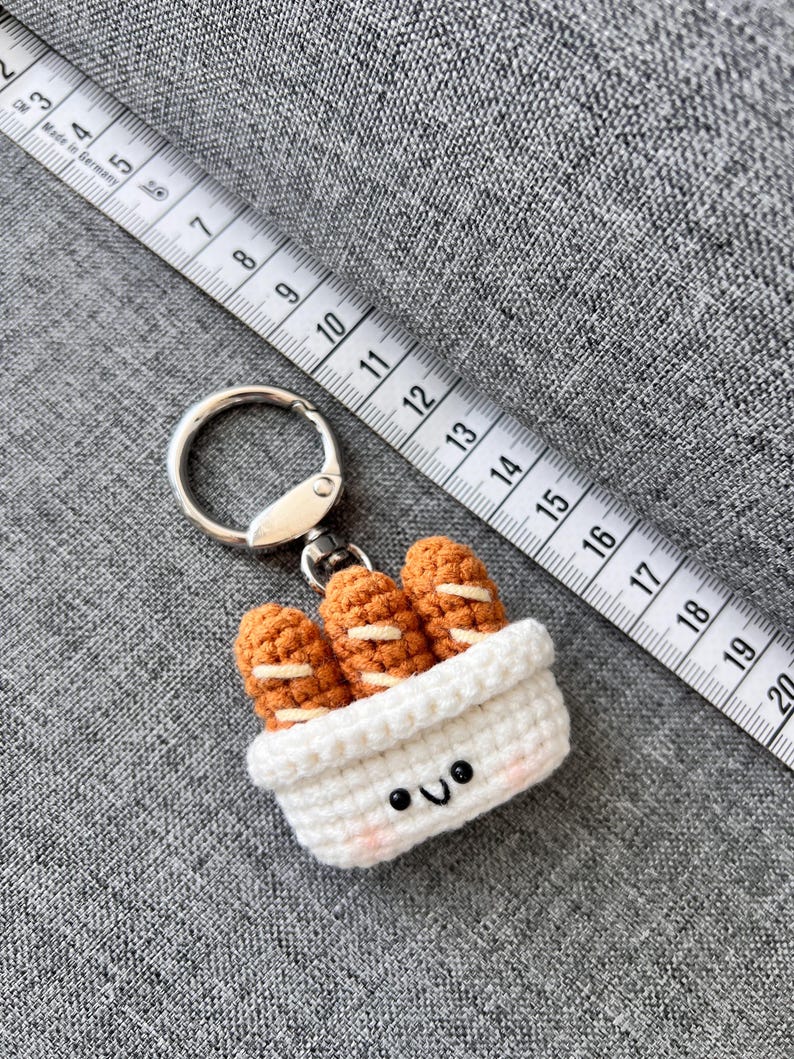Handmade Crochet Baguette Basket Keychain – Cute Amigurumi Bread Plush ...