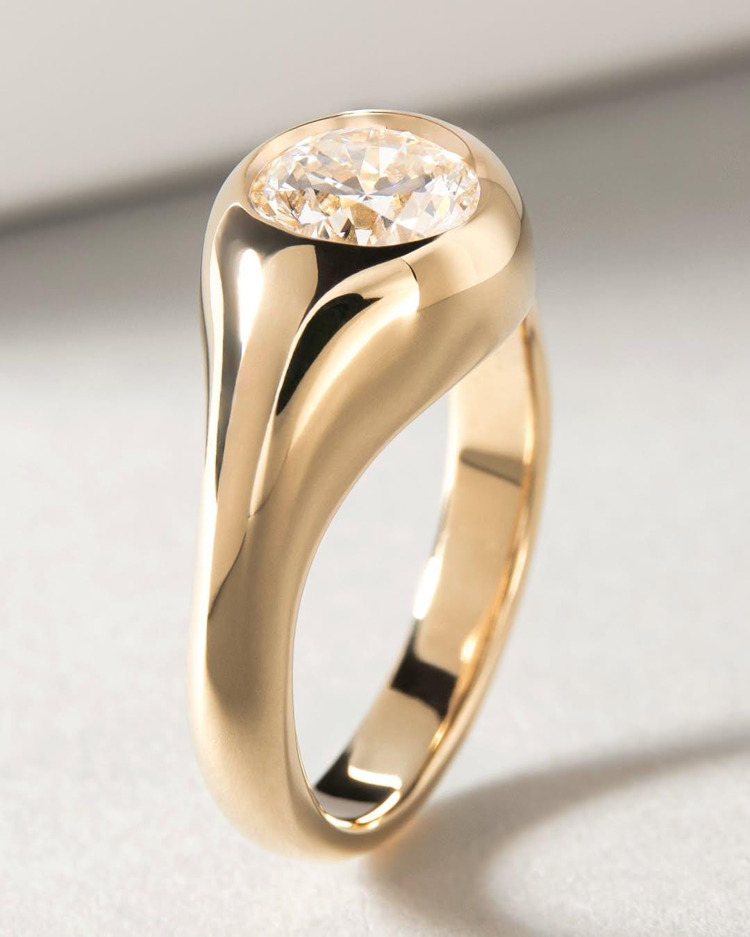 The Solis Unisex Ring – Solid Gold With 2.00ct Lab-grown Diamond(cvd ...