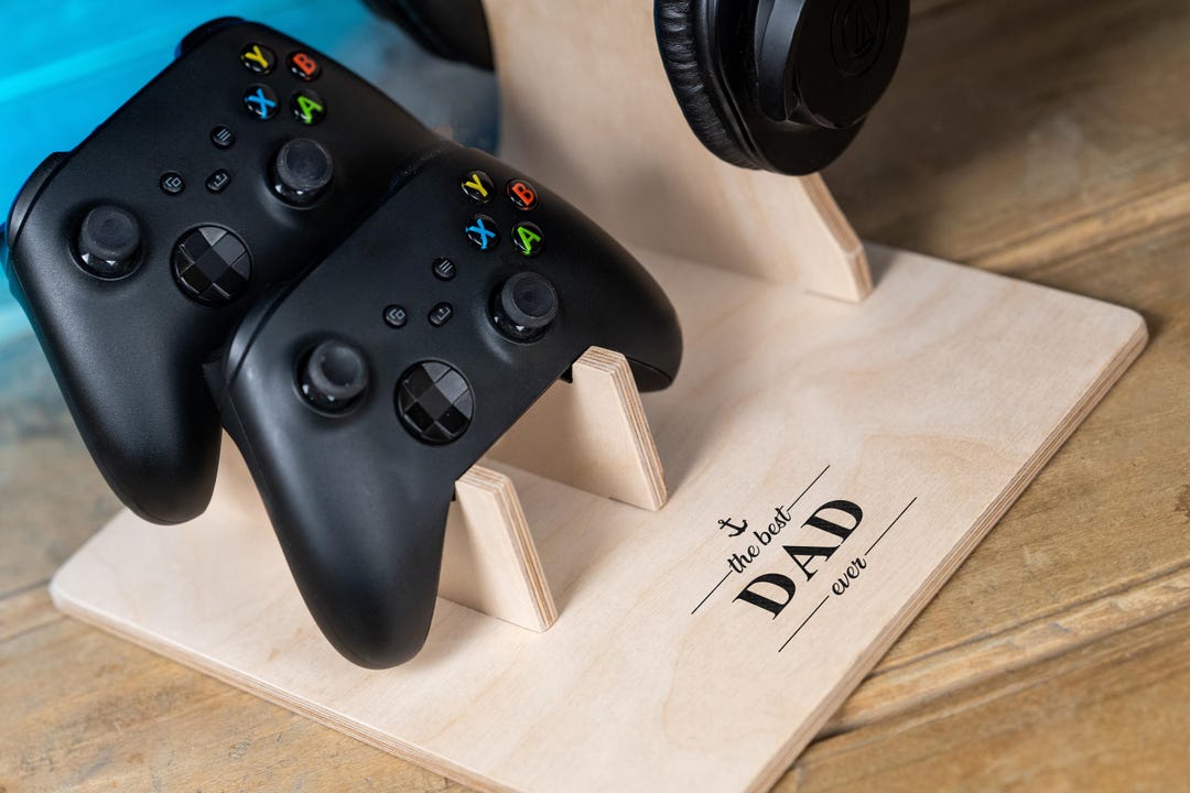Engraved Walnut Wood Gamer Stand: Controller & Headset Holder - Etsy