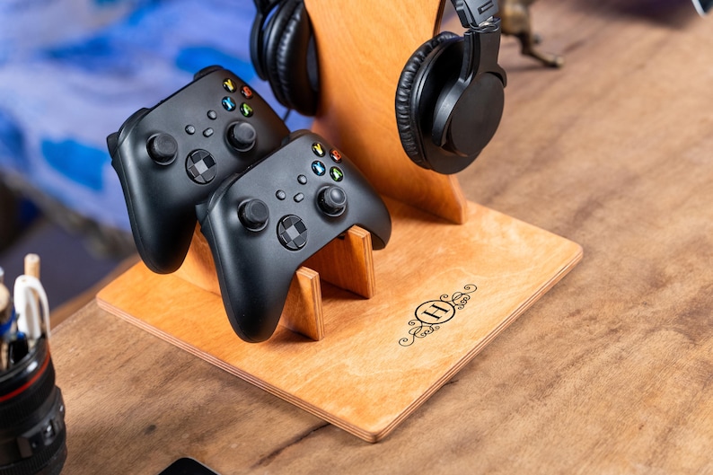 Custom Gamer Stand, Controllers Stand, Headset Holder, Personalized ...