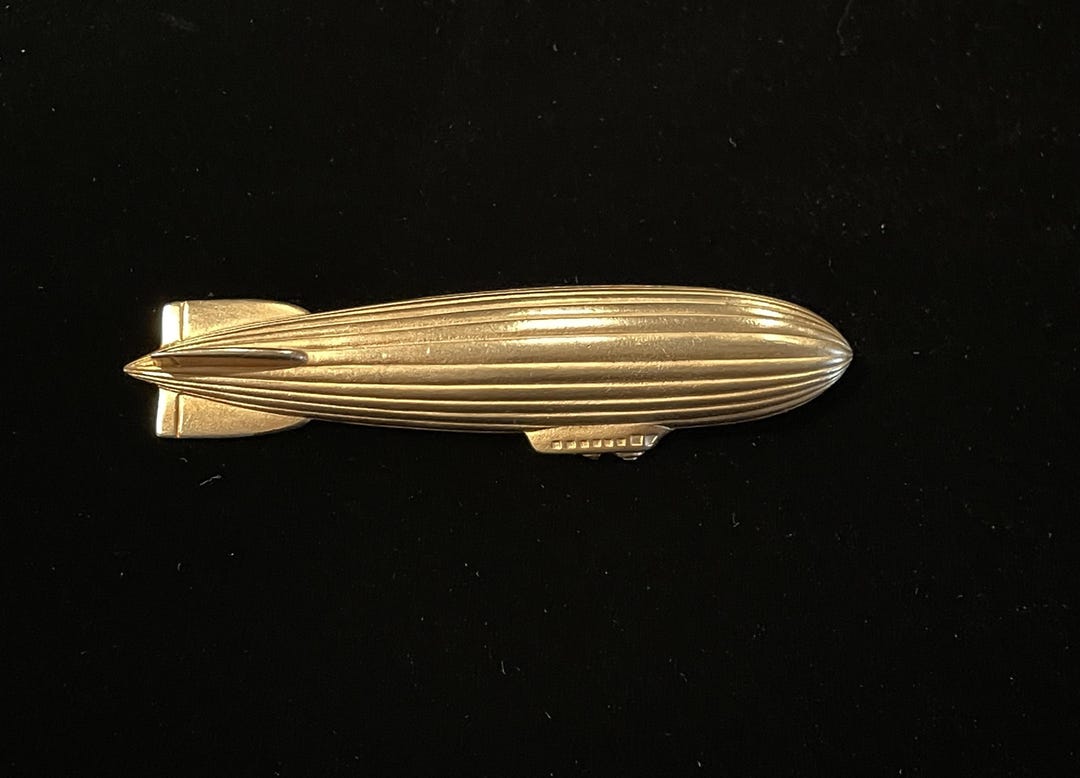 Vintage JJ 1986 Blimp Zeppelin Dirigible Airship Brooch Gold Tone Air ...