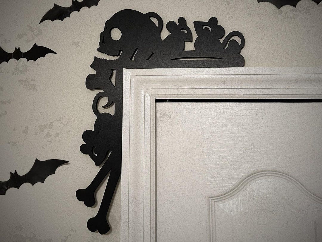 Skeleton & Rats Door Frame Topper | Halloween Door Corner Decor ...