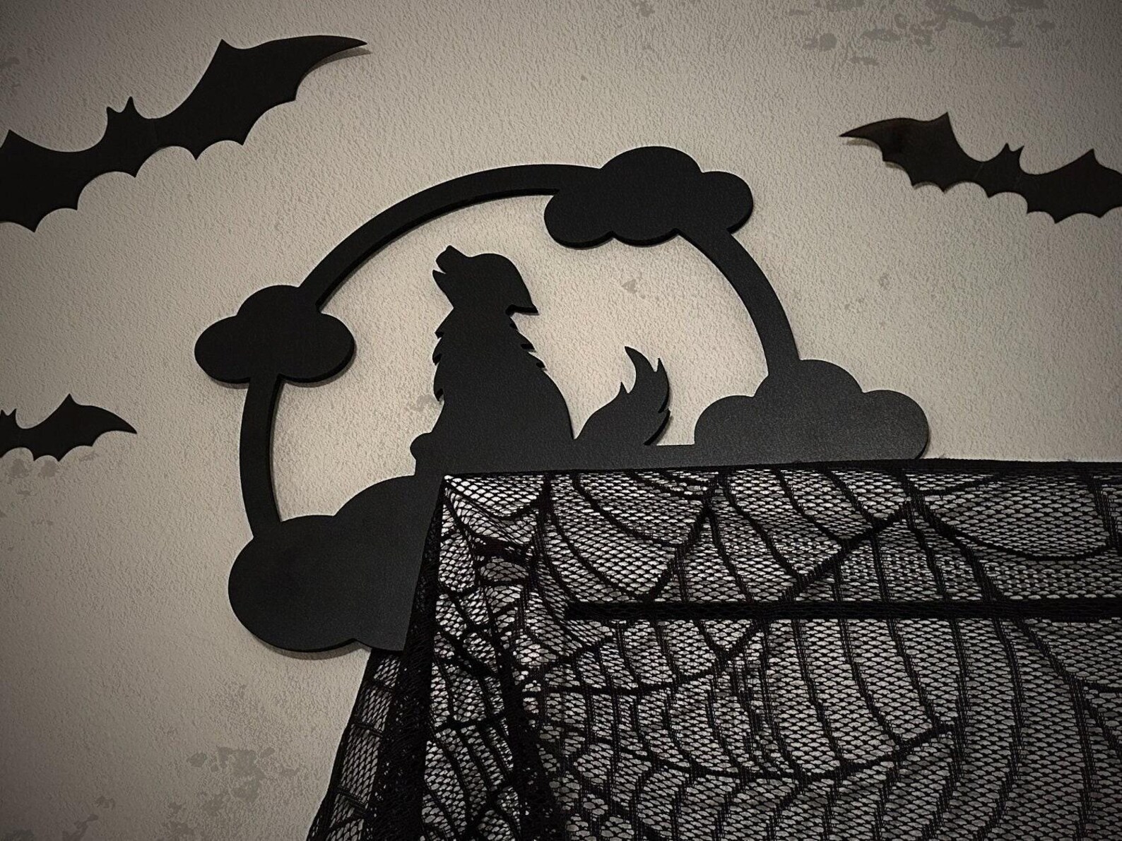 Howling Wolf Door Frame Topper | Full Moon Art | Halloween Decor | Door ...