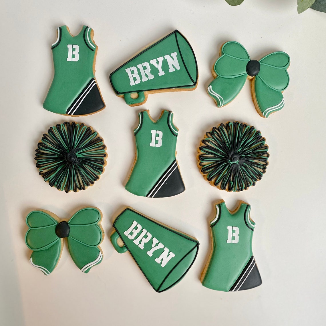 1 Dozen Personalized Cheerleading Theme Sugar Cookies Cheer - Etsy