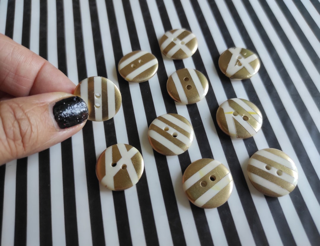 Irregular Pattern Buttons | Set of 6 up Cycled Vintage Mismatched ...