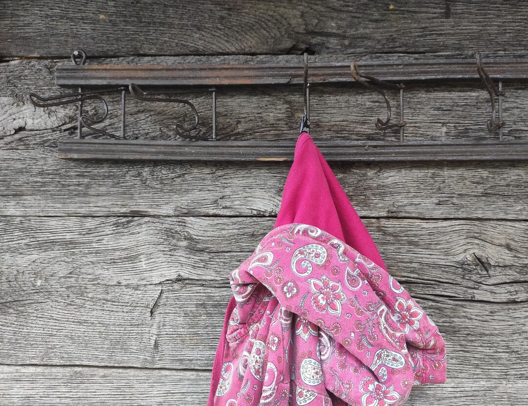 Rustic Vintage Wooden Hook Rack 6 X Metal Wall Mounted Hooks Clothes ...