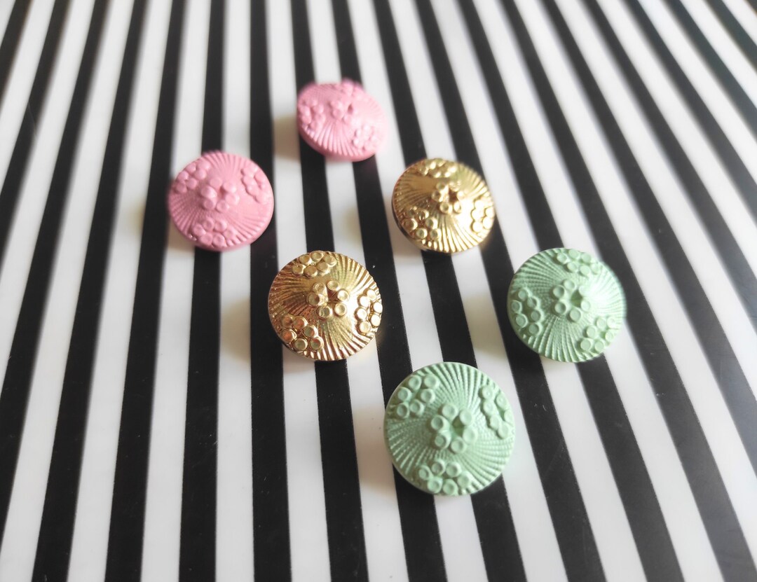 Vintage up Cycled Floral Buttons | Set of Sunburst Czech Glass Deco ...