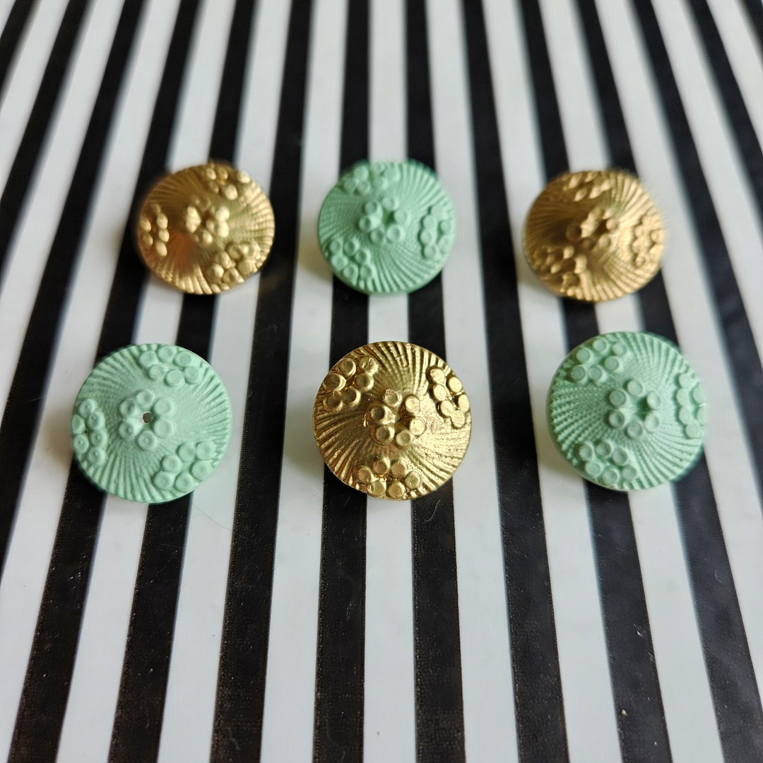 Vintage Floral Buttons Set of 6 Rockabilly Style Sunburst Buttons Czech ...