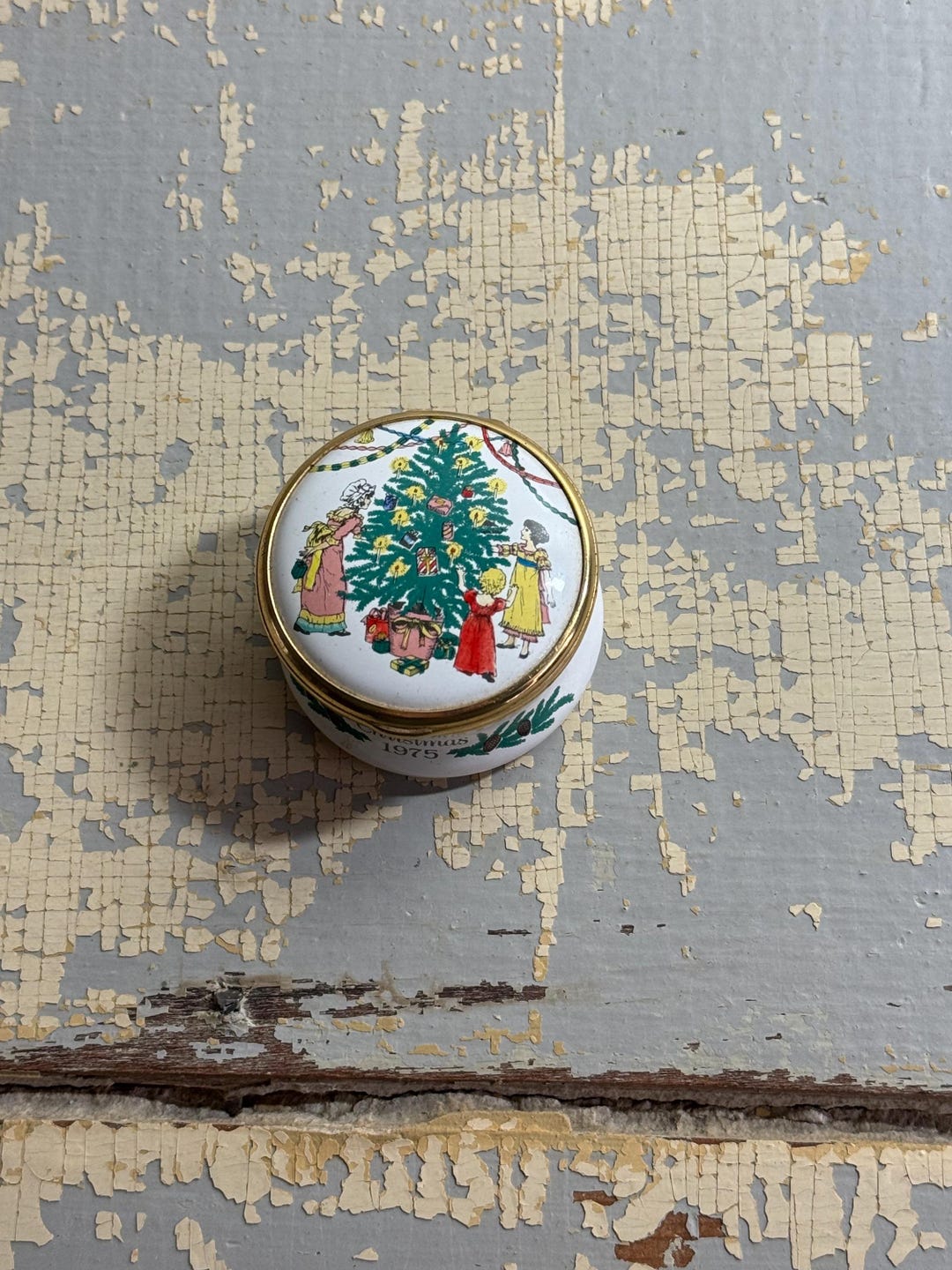 VINTAGE Halcyon Days Enamel Trinket Box 1975 Christmas Box Battersea ...