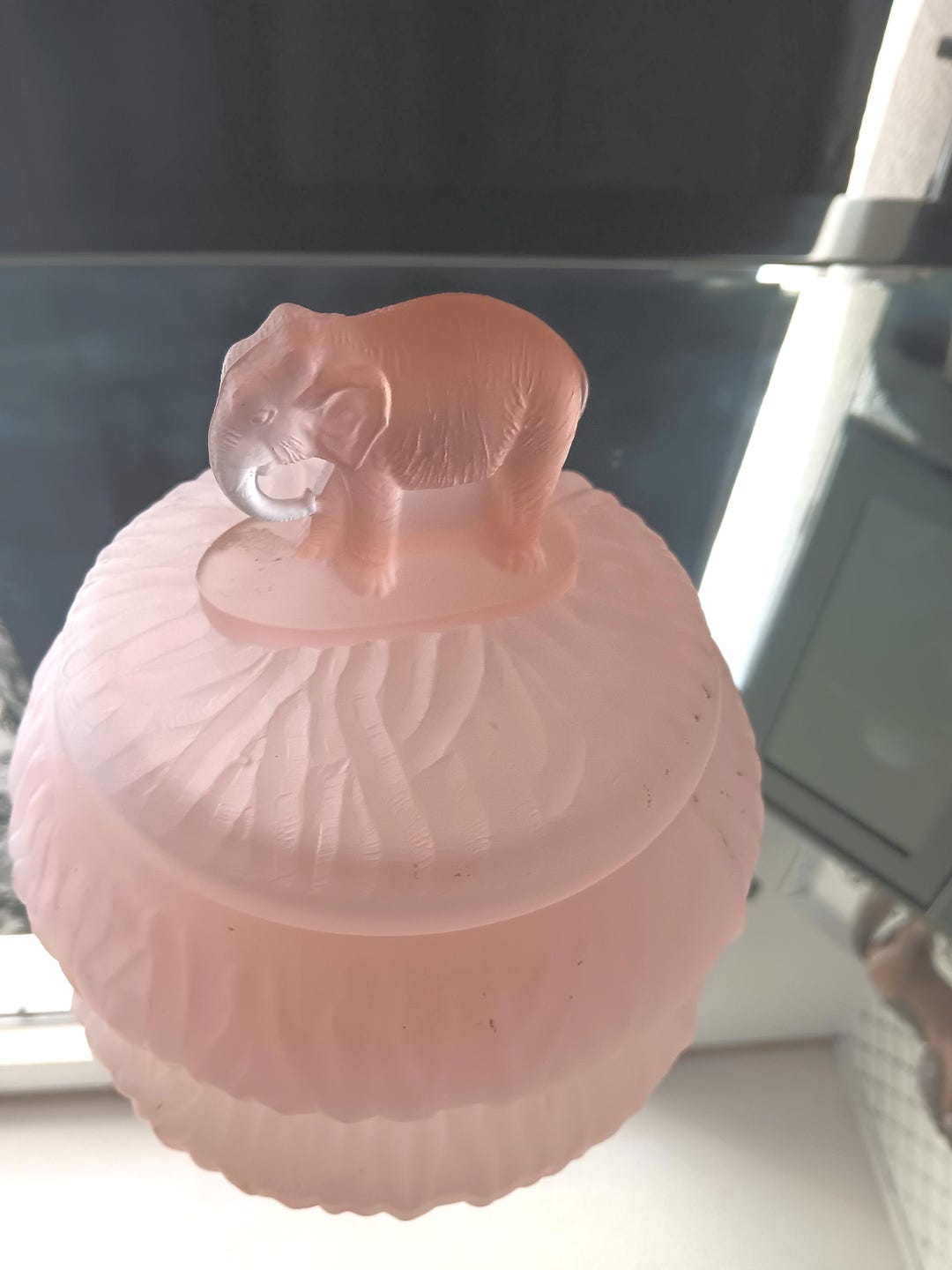 LE Smith Vintage Pink Satin Elephant Powder Jar/trinket 1930 - Etsy