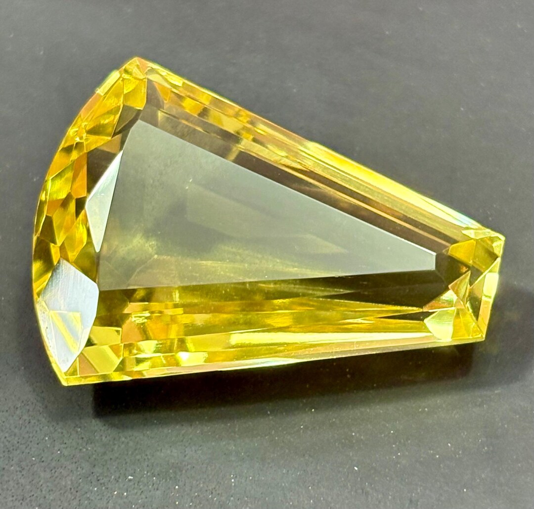 42 Ct Shield Cut Yellow Citrine, Fantasy Cut Loose Gemstone - Etsy
