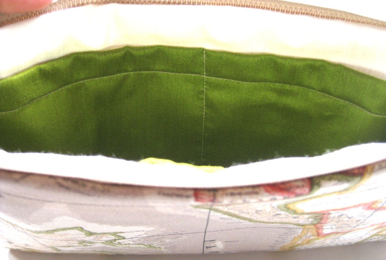 Travel Wallet It's a Small World Map - Etsy