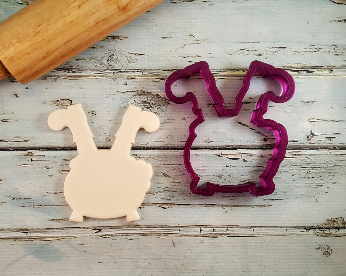 Witch in A Cauldron Cookie Cutter or Fondant Cutter and Clay | Etsy