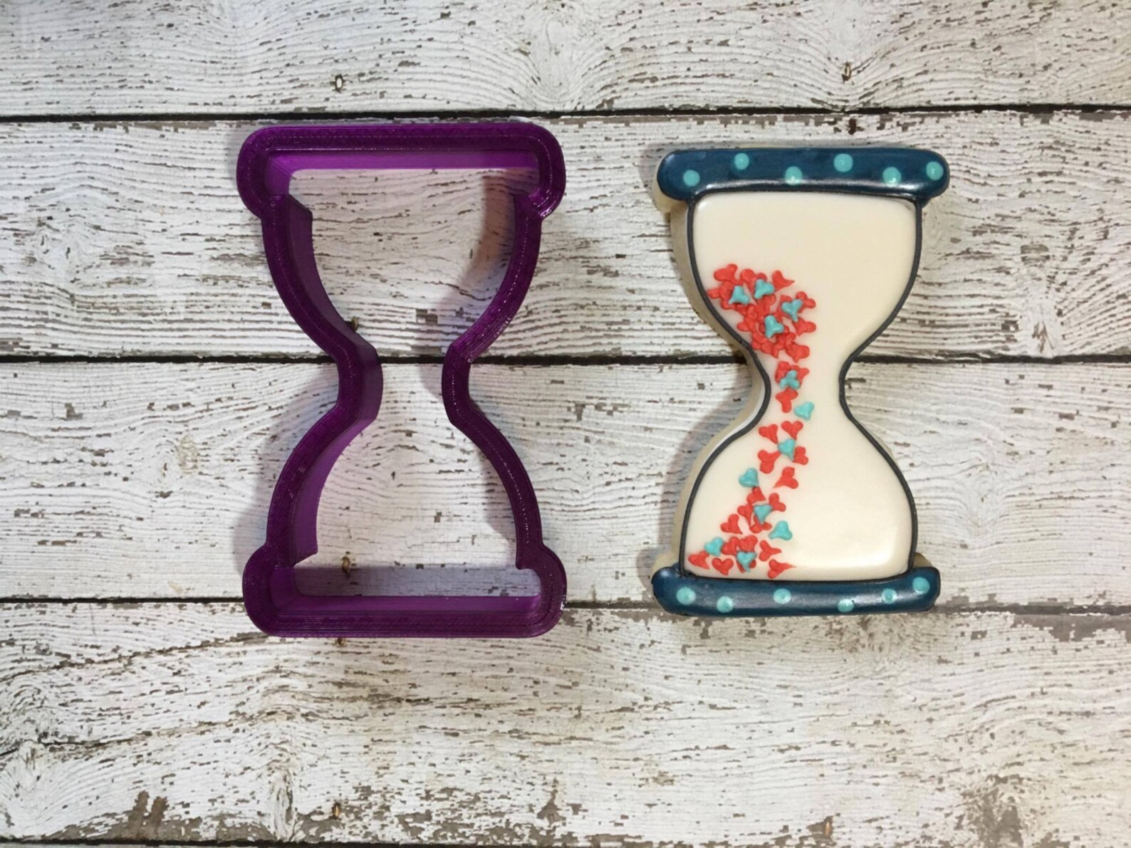 Hour Glass or Trophy Cookie Cutter or Fondant Cutter and Clay - Etsy