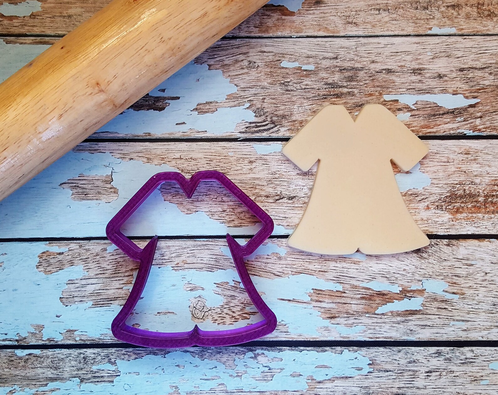 Graduation Gown or Robe Cookie Cutter or Fondant Cutter and | Etsy