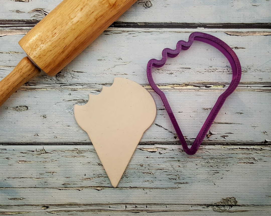 Gingi the Gingerbread Man Bunting or Banner Cookie Cutter and Fondant ...