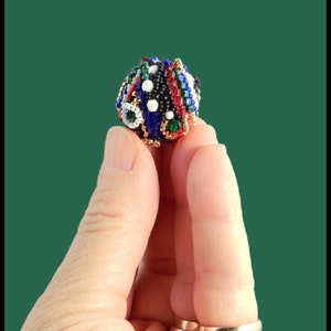 Freeform Flow Beaded Bead Technique Tutorial by Sharri Moroshok, Free ...