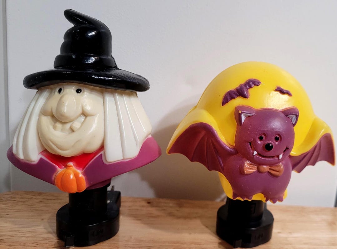 Vintage Halloween Night Lights Set | 1990s Witch & Bat Plug-in Lights ...