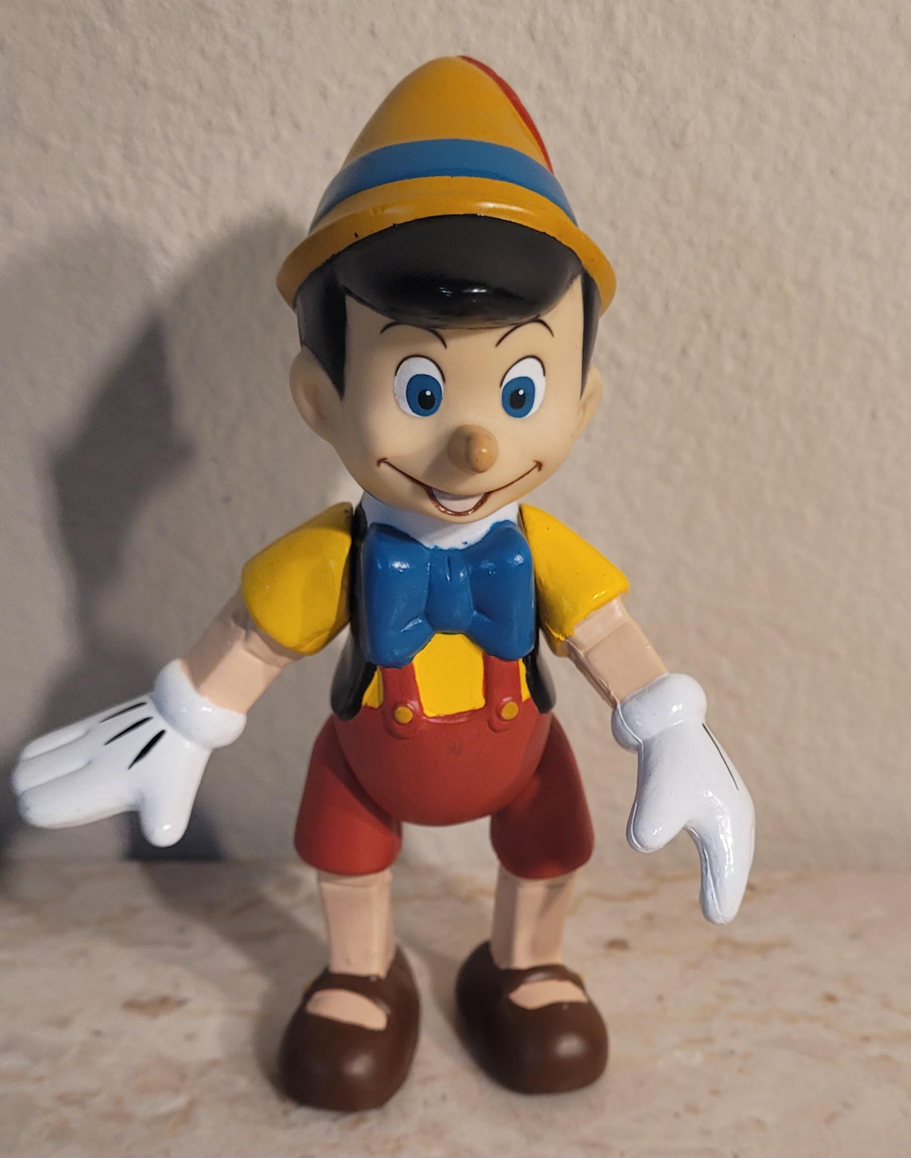 Vintage Disney Pinocchio Resin Figurine, Articulated Arms and Legs ...