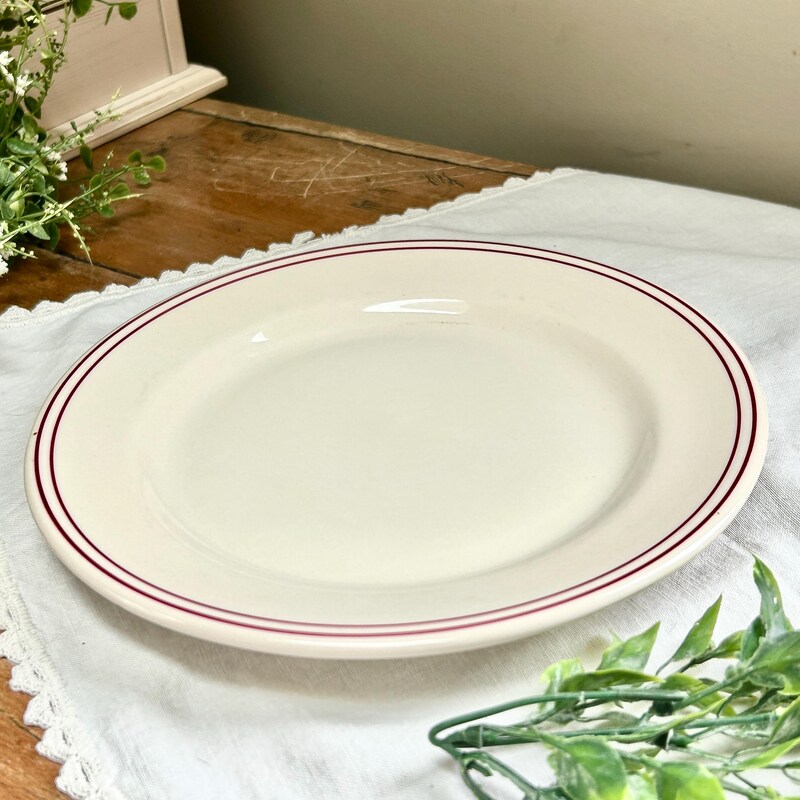 Red China - Etsy