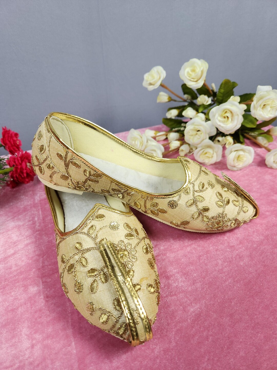 Beige Wedding Mojari Shoes for Men: Indian Groom Sherwani Jutti - Etsy