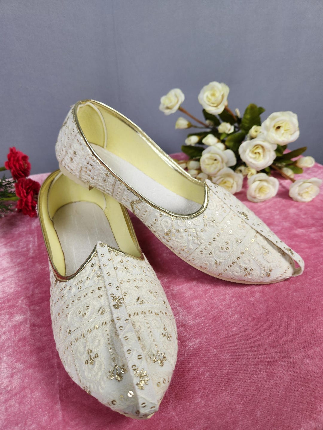 White Wedding Mojari Shoes for Men: Indian Groom Sherwani Jutti - Etsy