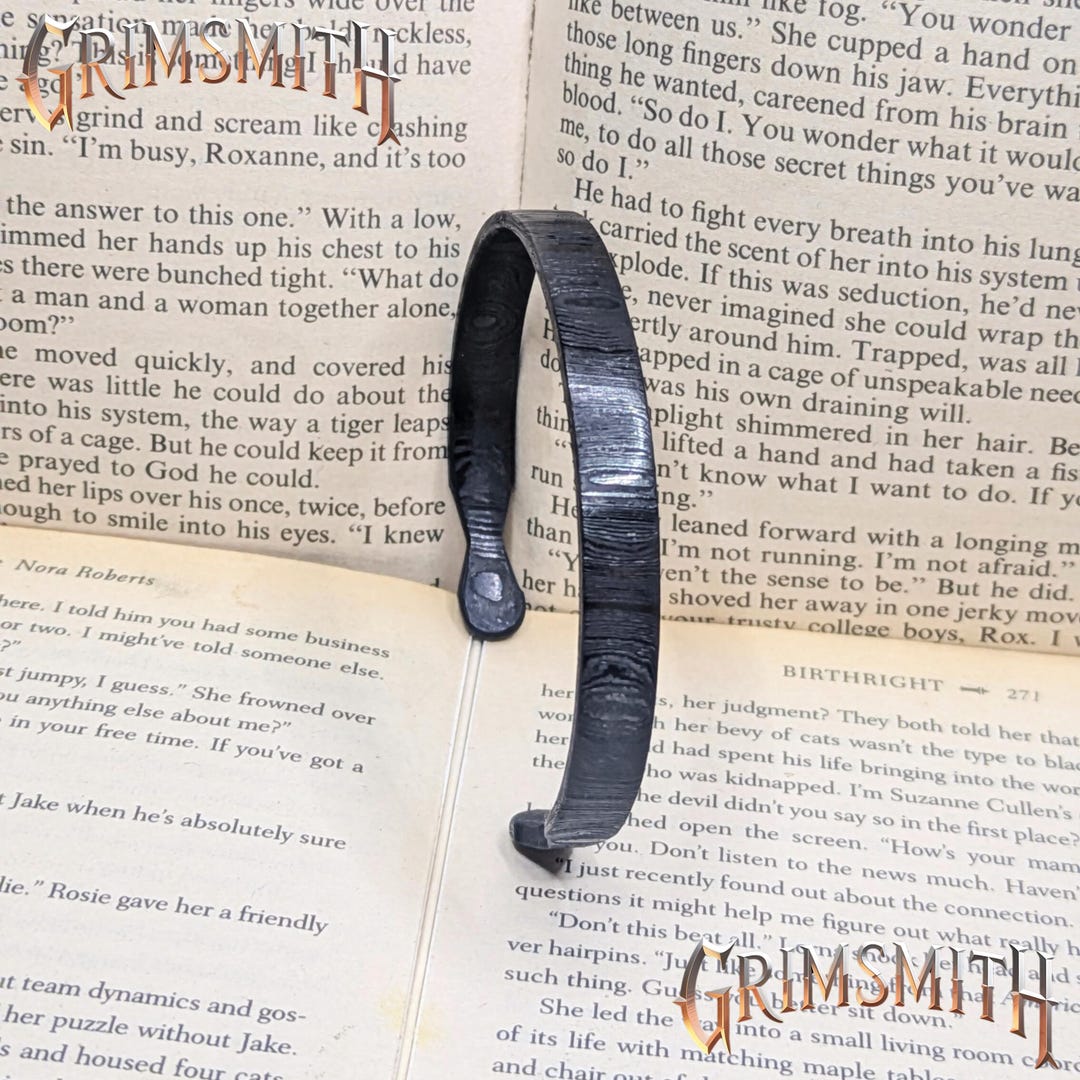 Hand-forged Damascus Steel Cuff Bracelet – Oxidized Viking Bangle - Etsy