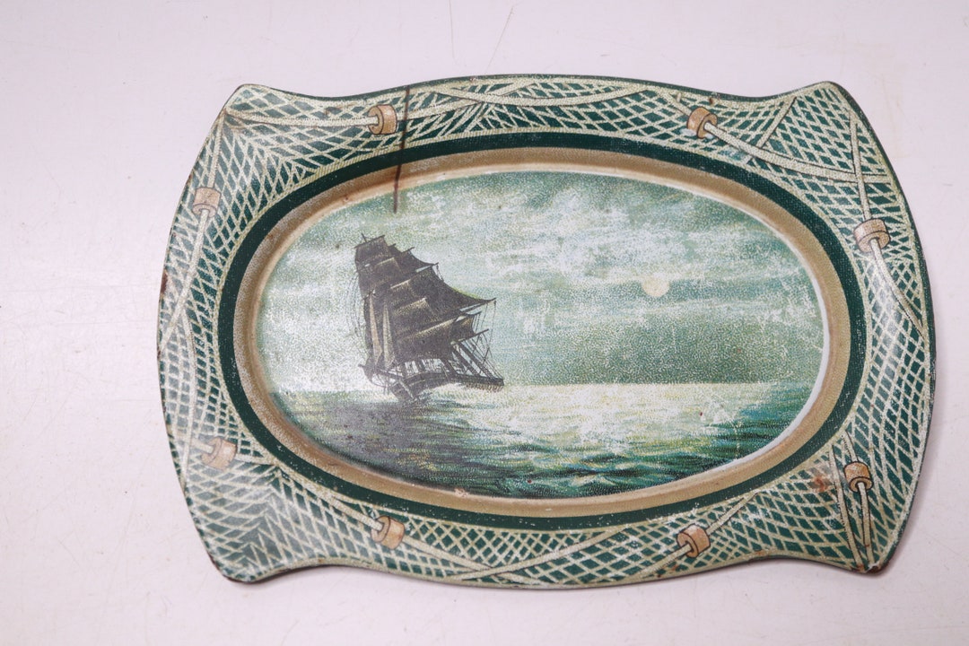 Antique Dixie Queen Cut Plug Tobacco Tip Tray Tip Tray Very Good ...