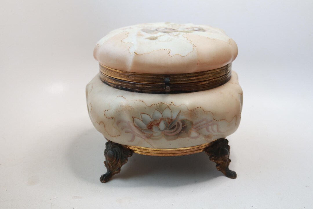 Antique Wave Crest Dresser Box - Lotus Blossom - Large - Trinket Jar ...