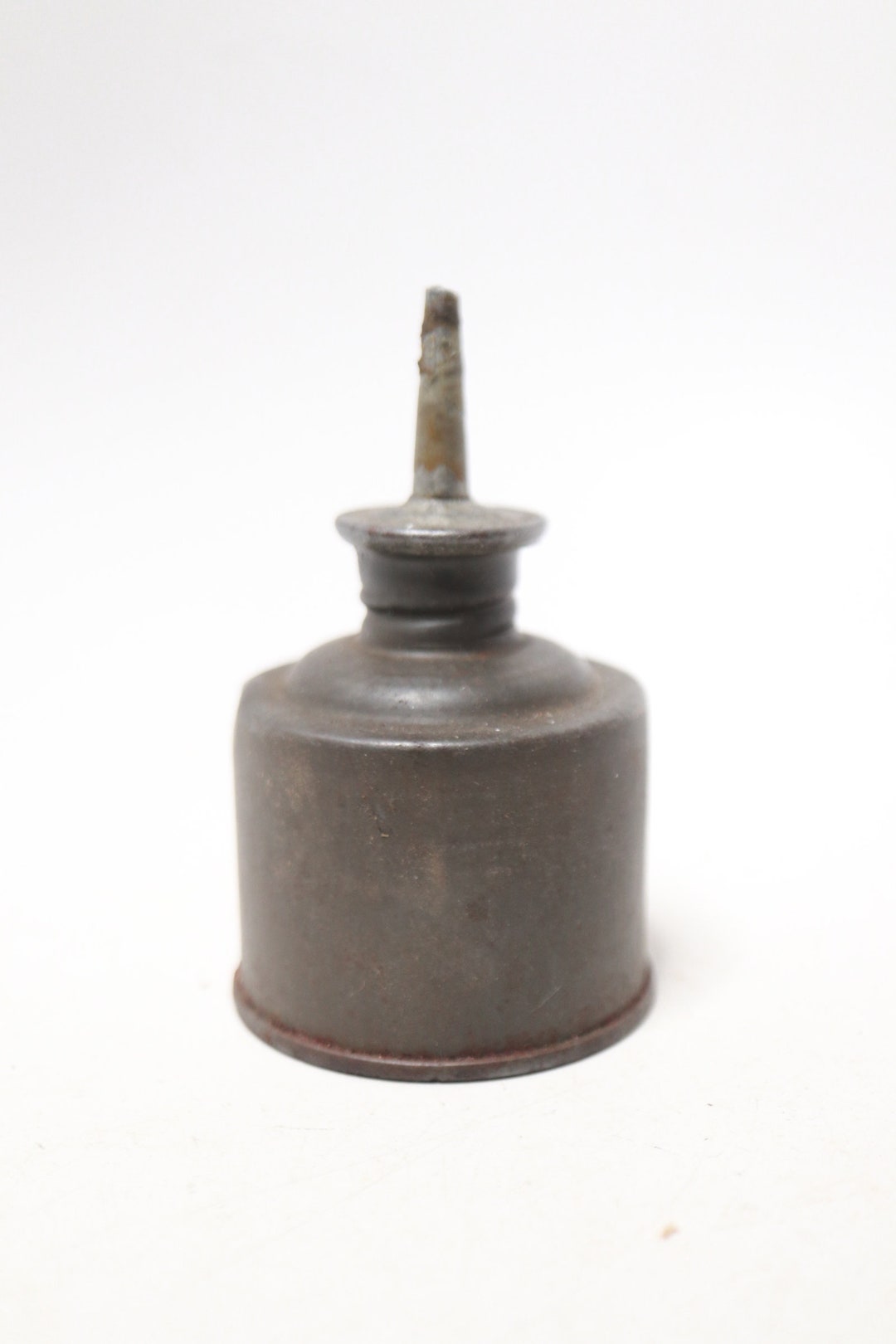 Vintage Thumb Oil Can - Vintage Oil Can - Tin Oil Can - Sewing Machine ...
