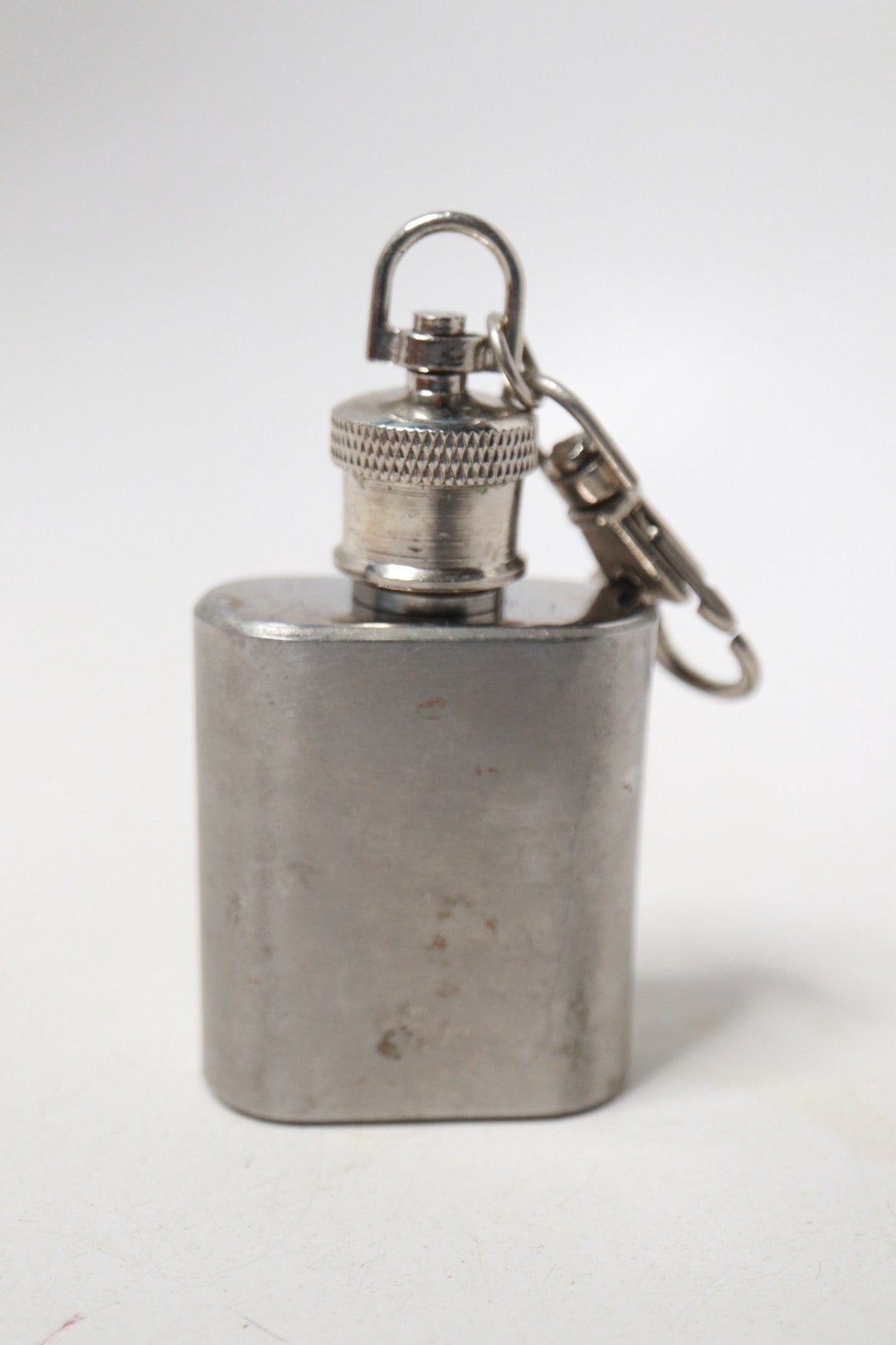 Vintage 1 Ounces - Key Chain Flask - Clip-on Flask - Stainless Steel ...