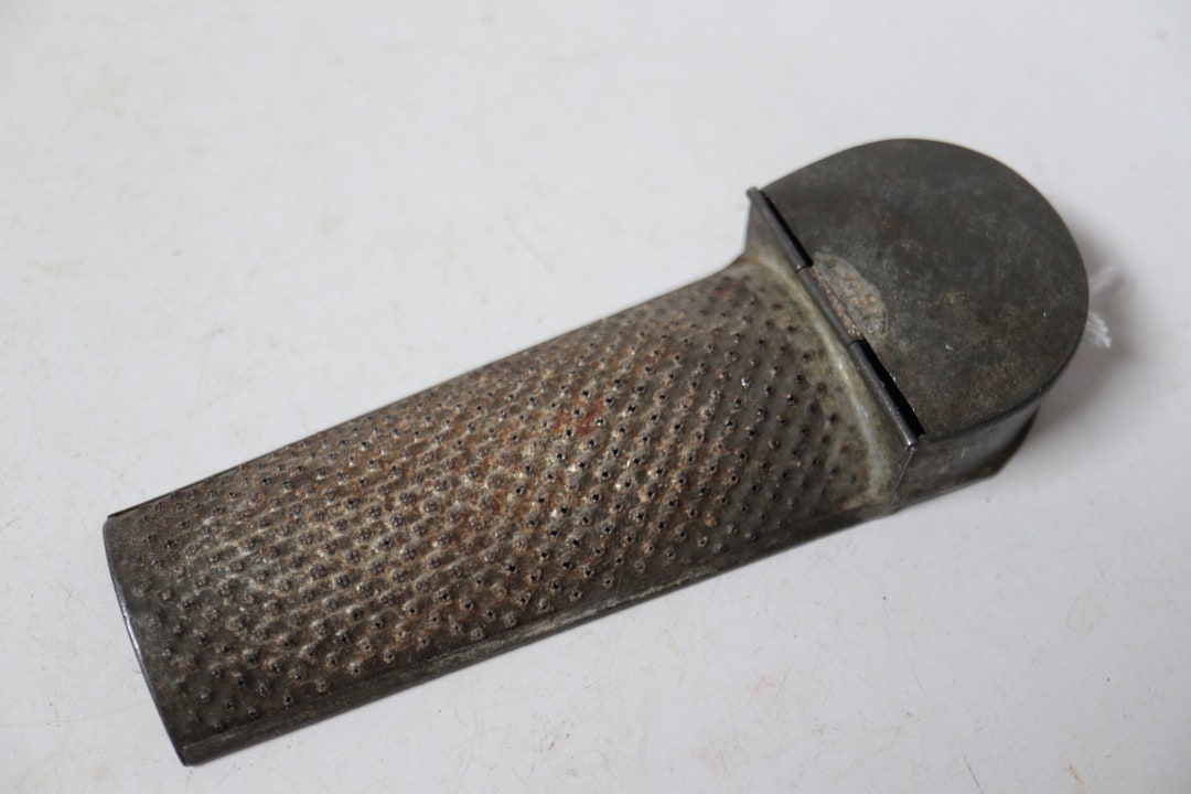 Antique Hand Made Tin Coffin Style Nutmeg Grater - Tin Nutmeg Grater ...