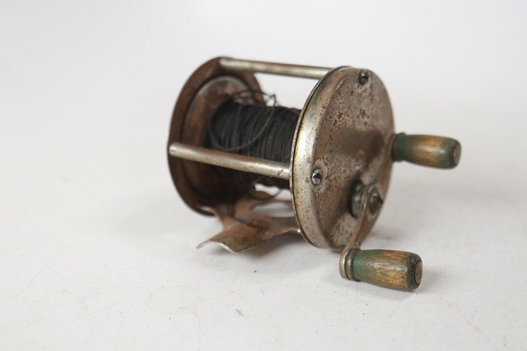 Vintage Bait Casting Reel -chrome Over Steel - Drag Button Works - No ...