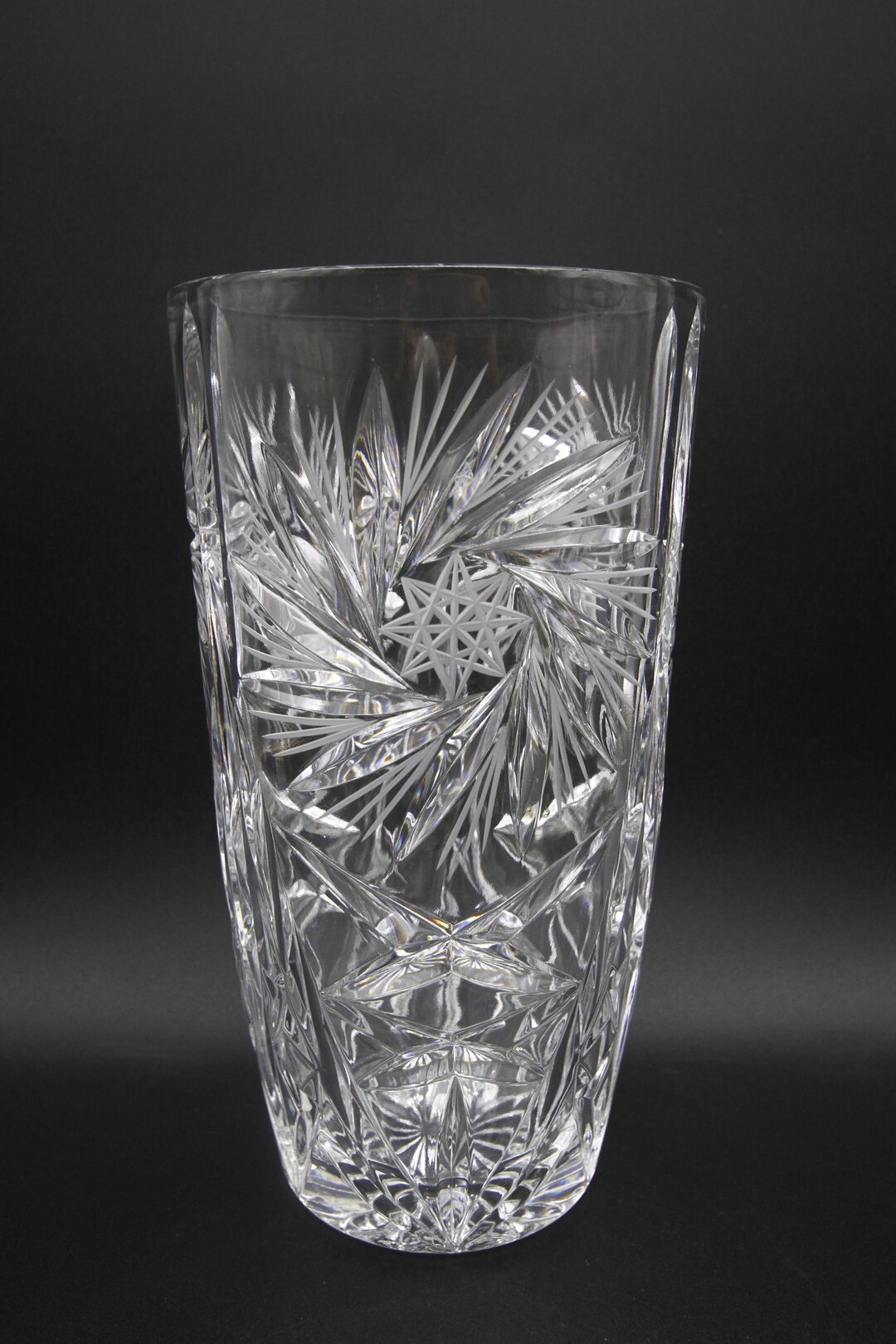 Crystal Vase Bohemian Hand Cut Atomic Pinwheel Large and Heavy 10" - Etsy
