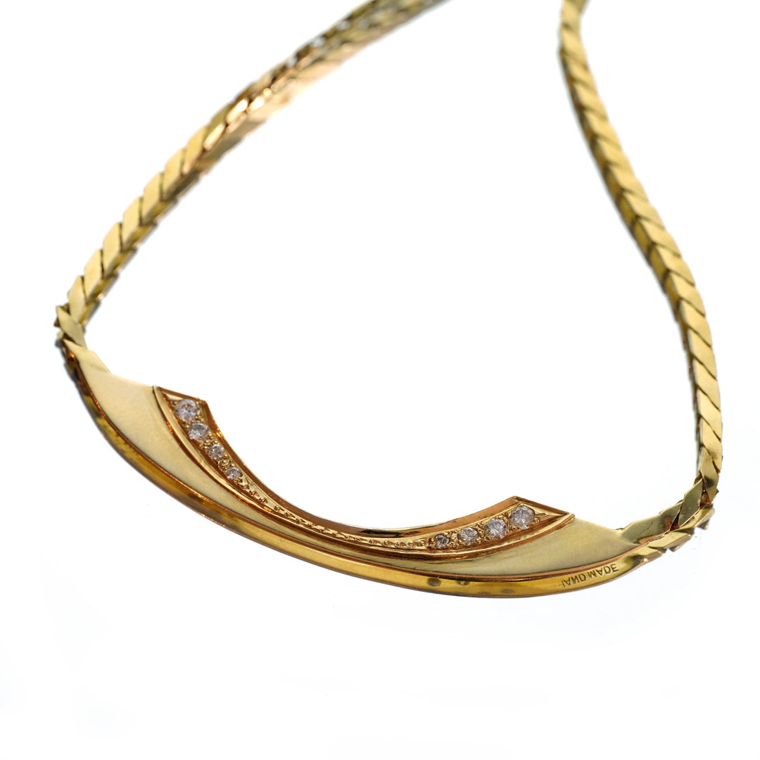 14k Yellow Gold and Diamonds U Shaped Pendant Necklace Approx. .30 CTTW ...