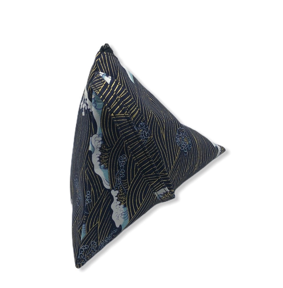 Triangle Bag, Pyramid Bag, Japanese Fabric, Japan Print Pattern, Gift ...