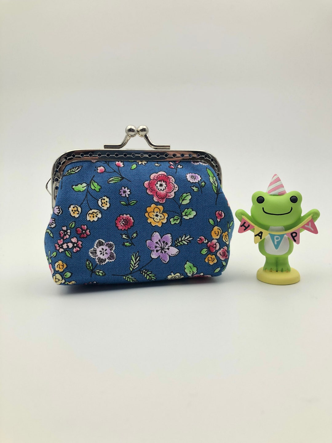 Flower Coin Purse, Kiss Lock Frame Bag, Clasp Key Chain, Metal Frame ...