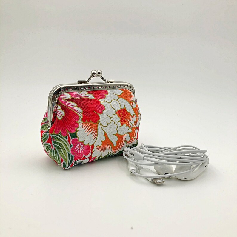 Chinese Coin Purse, Chinese Flower Print, Red Floral Fabric, Kiss Lock ...
