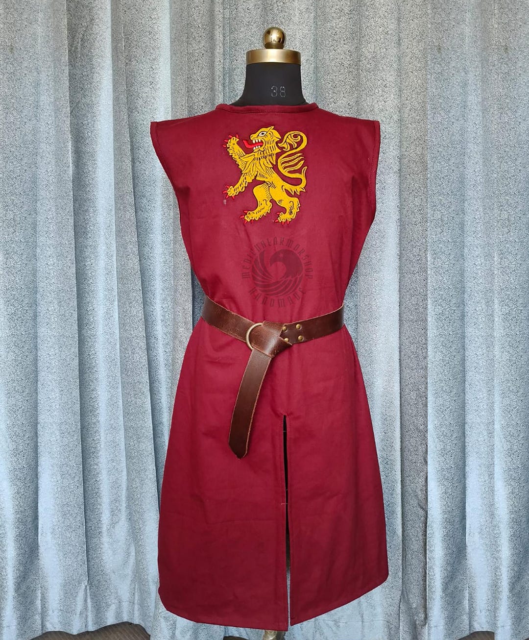 Embroidered Lion Crest Cotton Tunic: Renfaire Viking Style - Etsy
