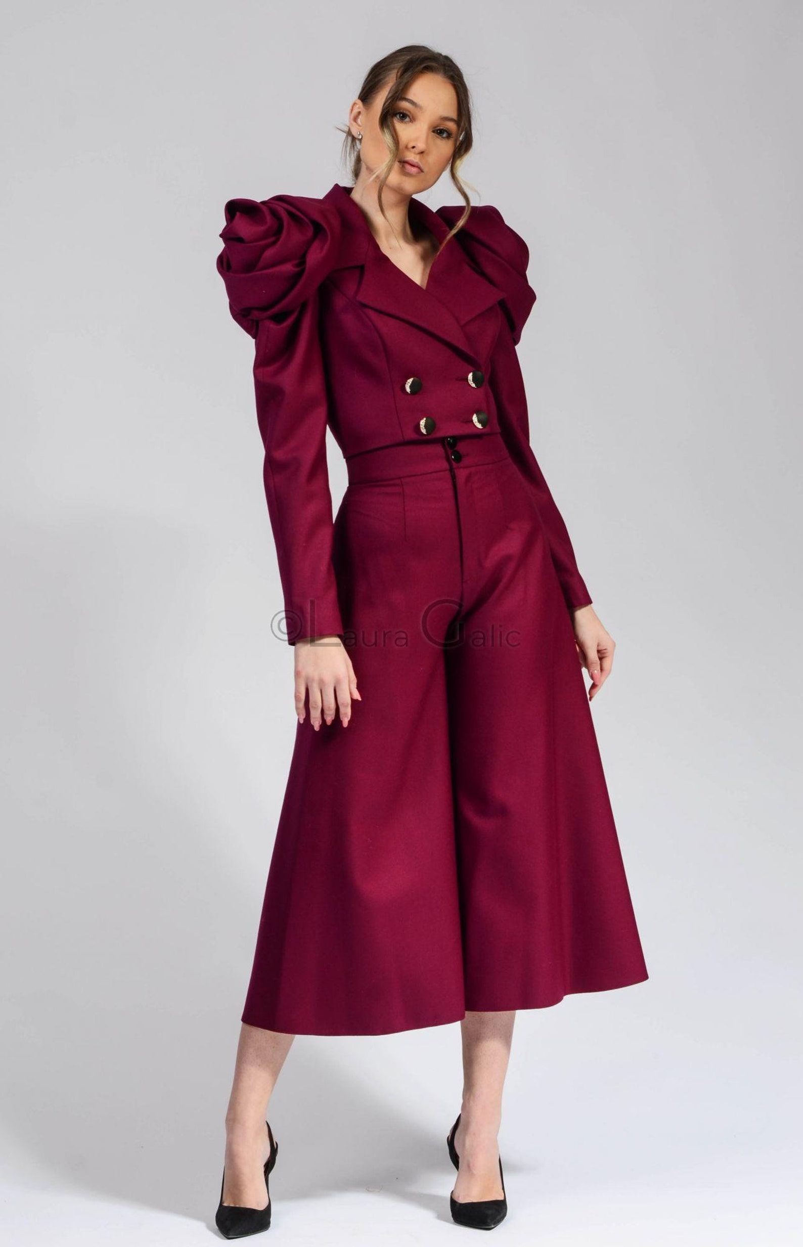 Tailored Wool Blazer, Women's Power Shoulder Jacket, Made to Order - Etsy