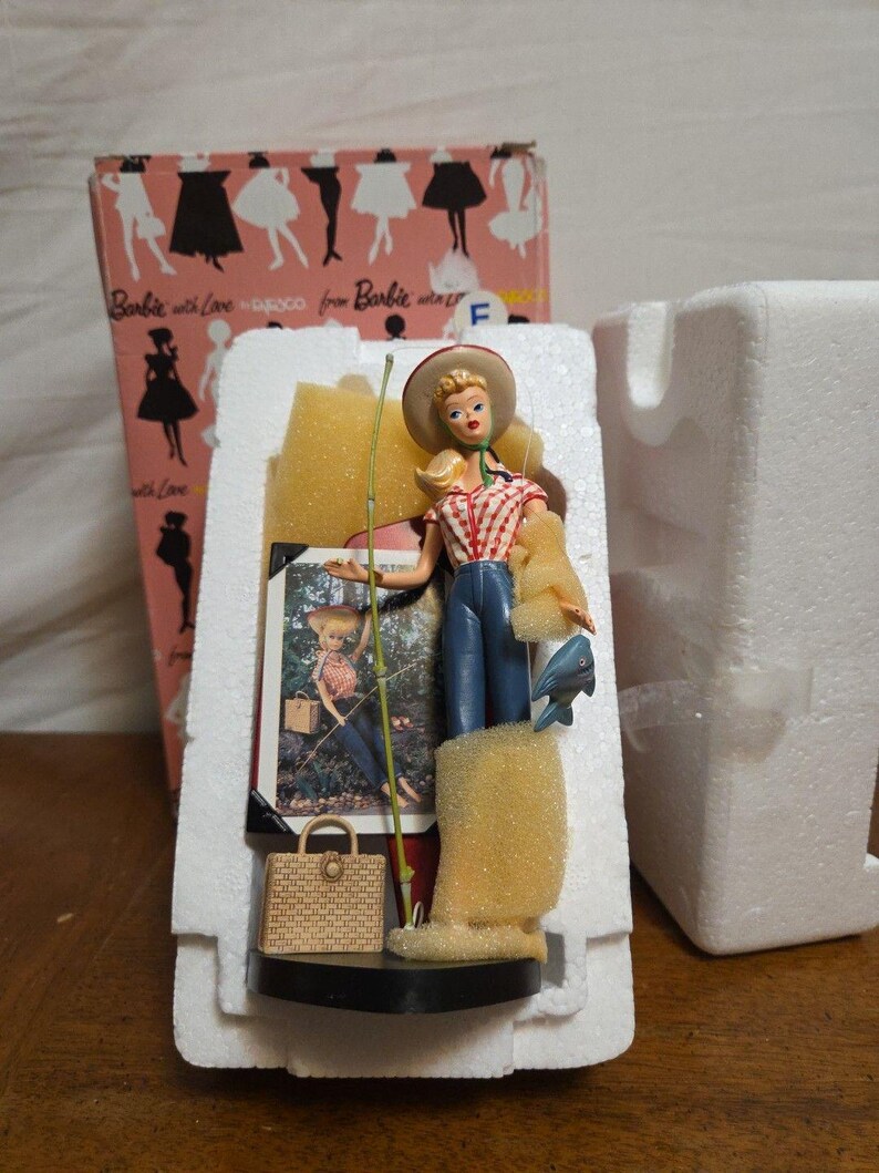 Enesco From Barbie With Love Figurine Picnic 1959 Fashion Collection ...