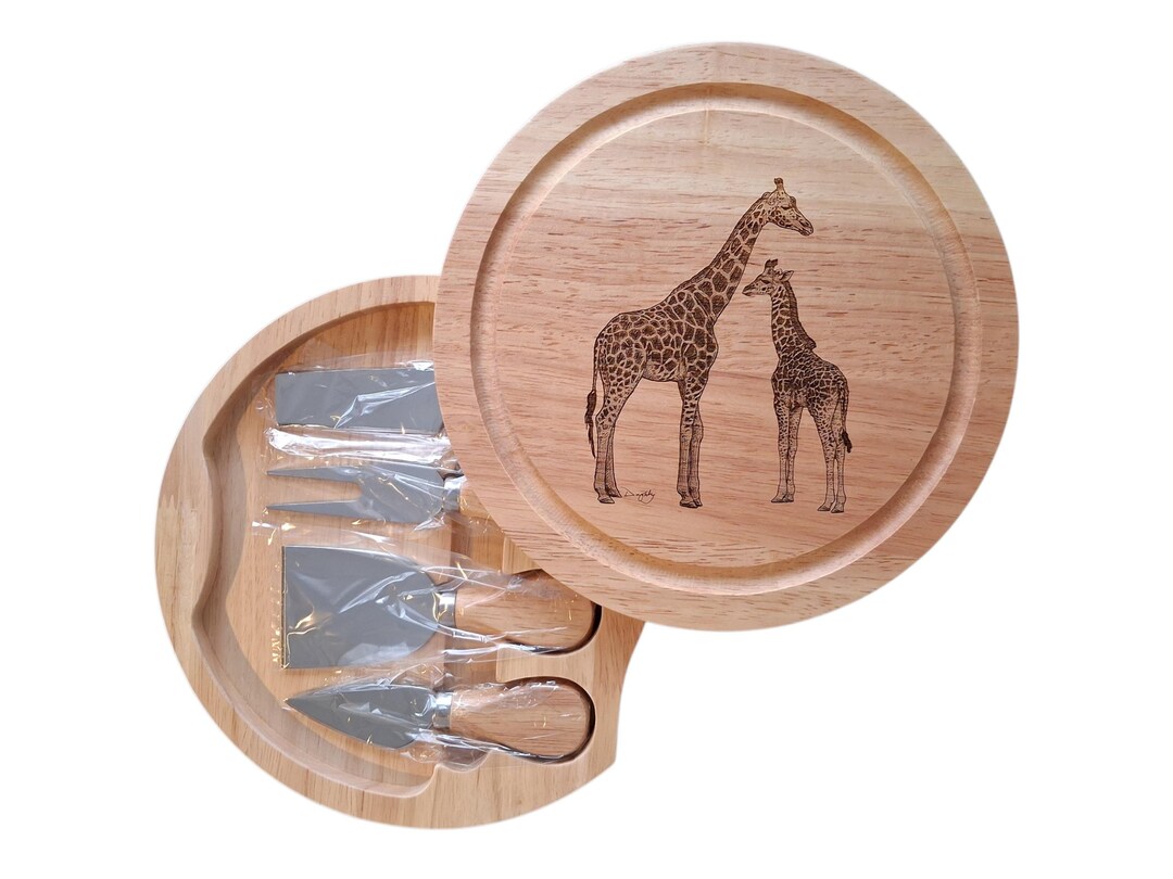 Giraffe 'forever & Always' Design Cheese Set With Tools (21cm Dia. X ...