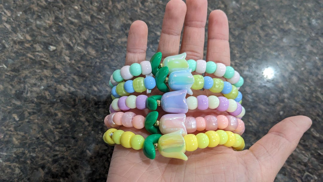 Pastel Flower Kandi Single Row Bracelet - Etsy