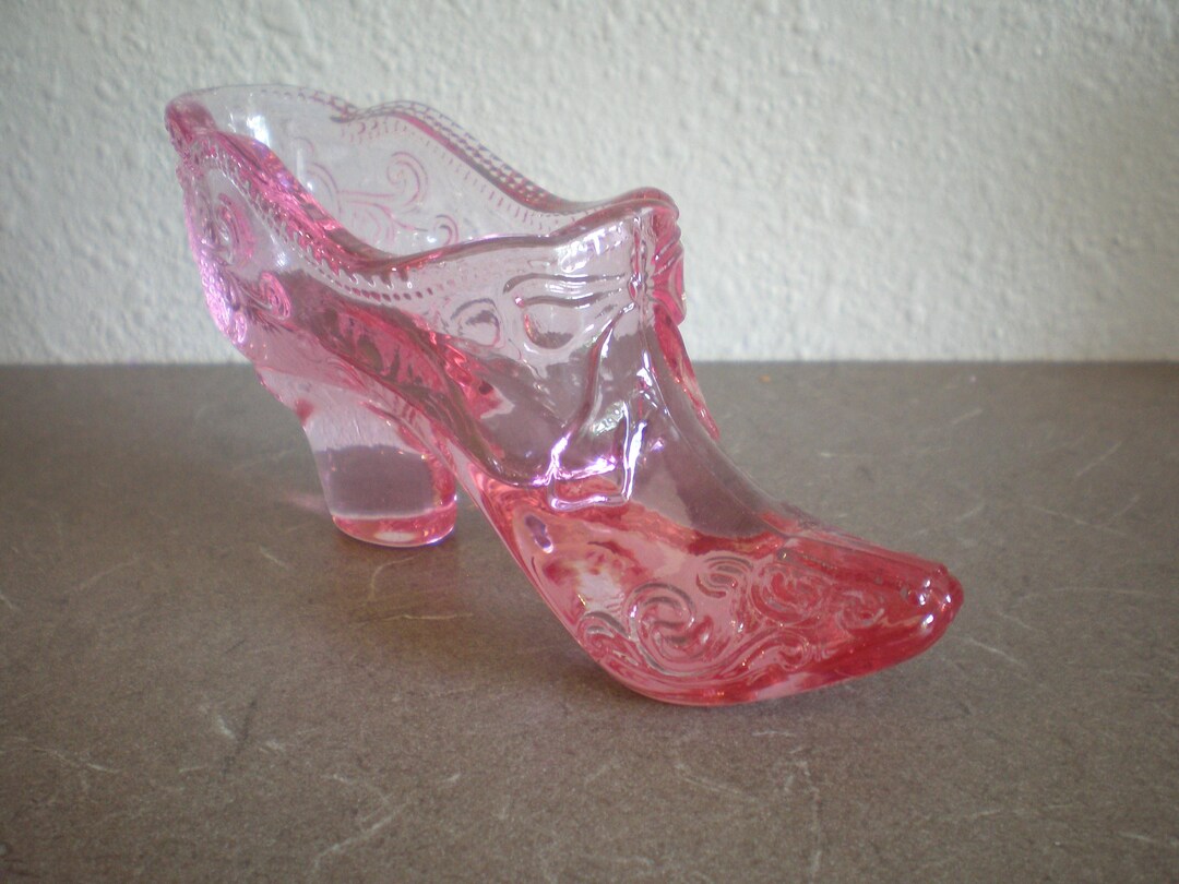 Vintage 1970s Mosser Glass Mini Heel Shoe/slipper PINK Filigree Scroll ...