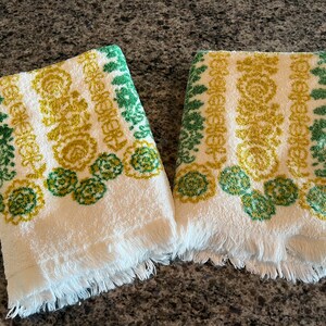 Vintage Set of 2 Springmaid Green & Gold Floral Bath Towels- Striped ...