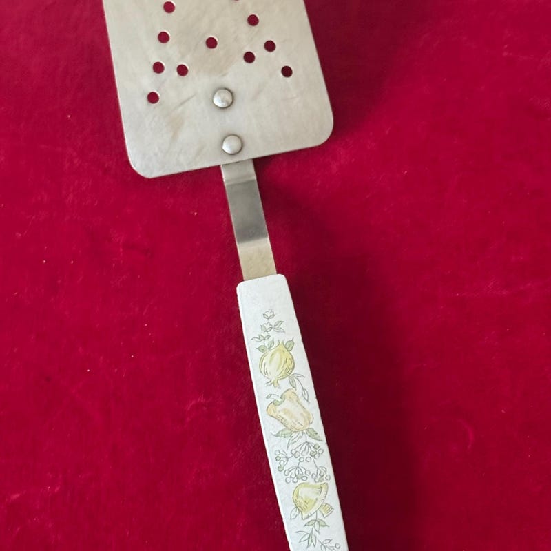 Vintage Spatula - Etsy