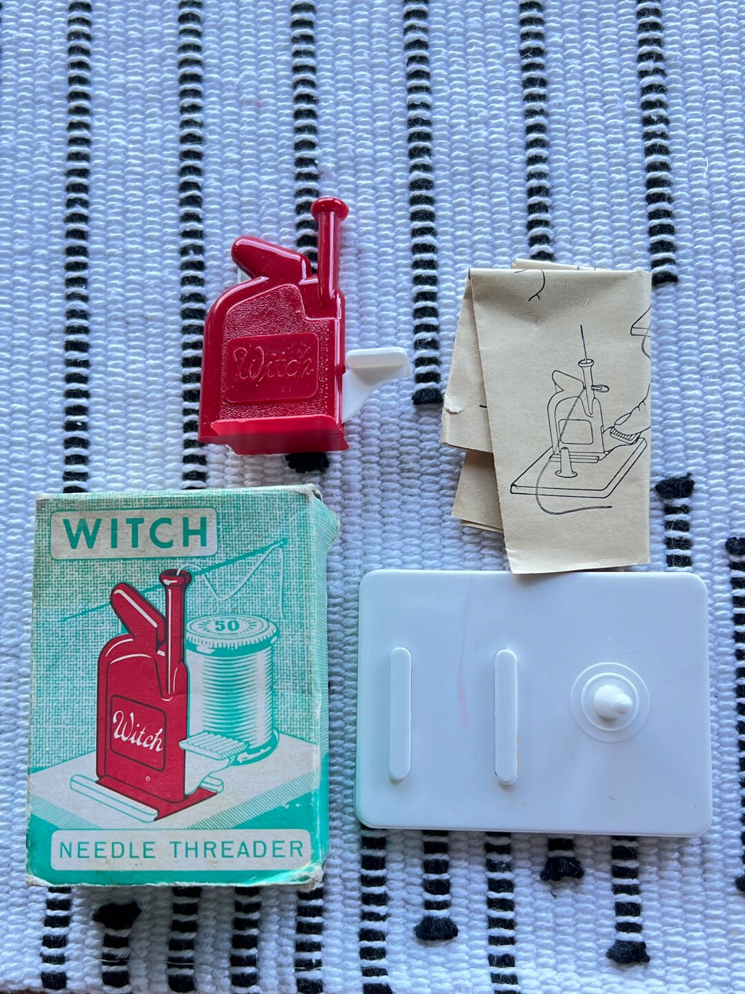 1940s Vintage Sewing WITCH Needle Threader Complete in Box Made in ...