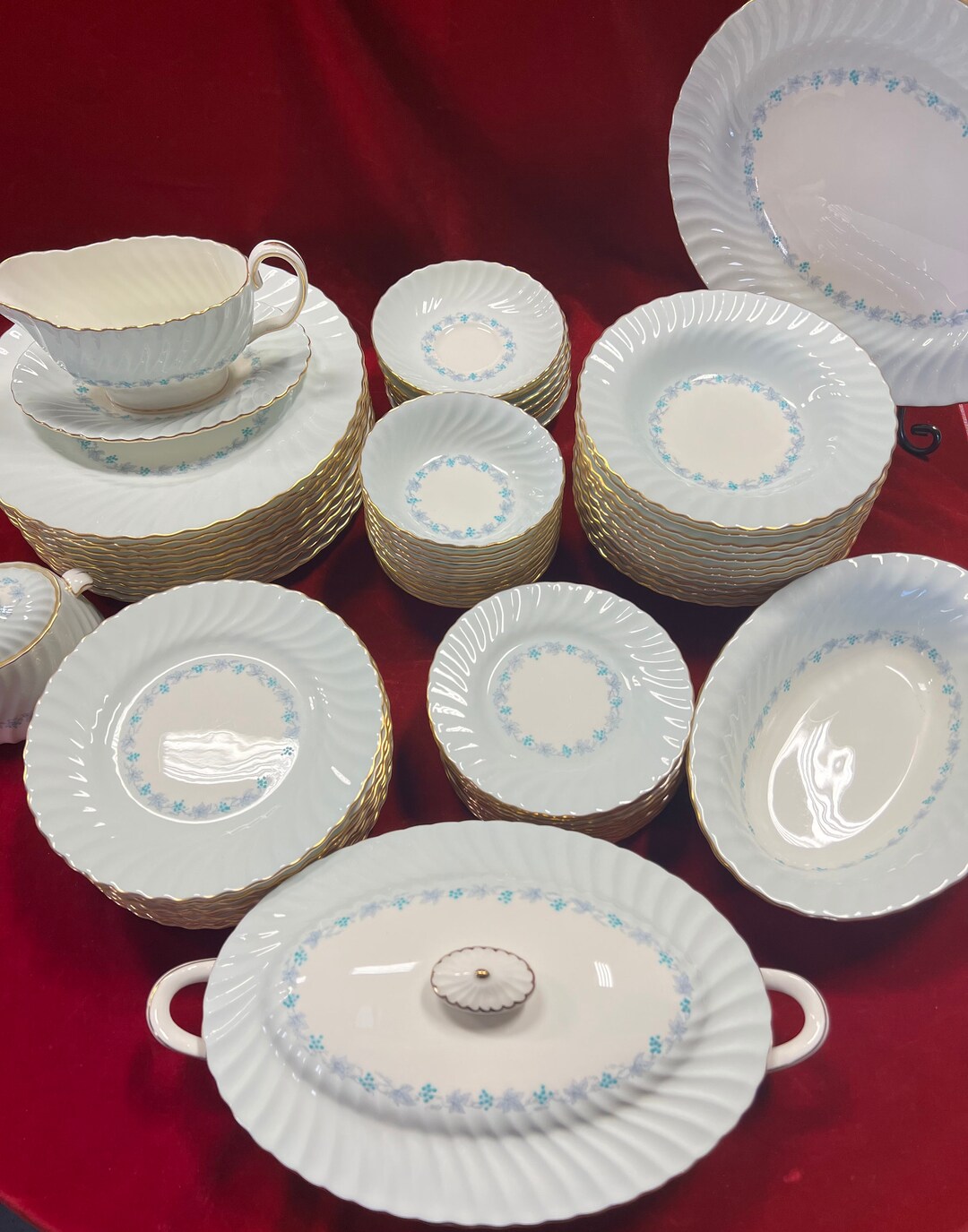 HUGE SET Minton Vineyard Blue Set of 11 Piece Place Settings - Etsy